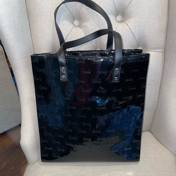 Harrods | Bags | Harrods Of London Signature Logo Tote Harrods ...